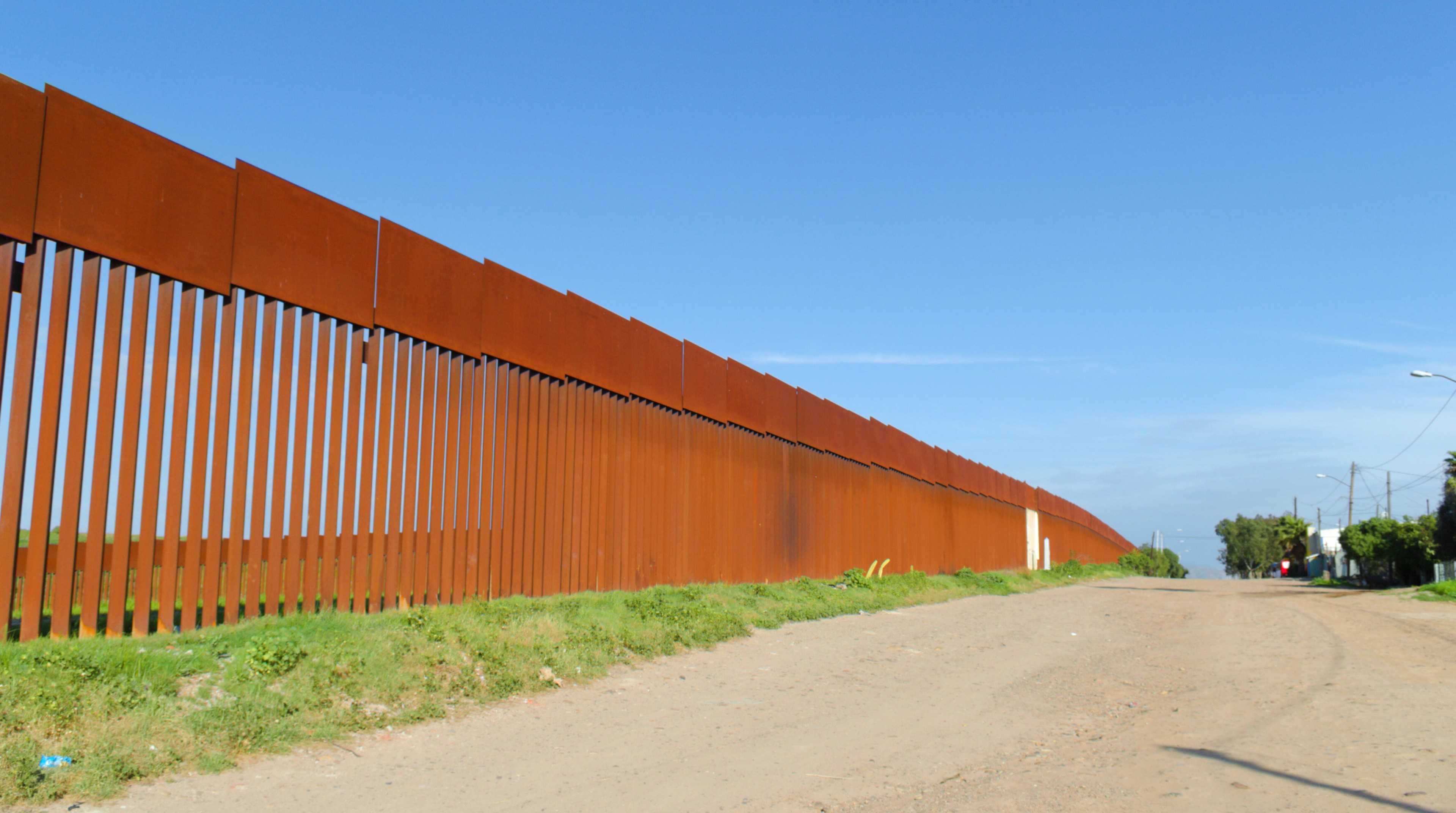 Frontera Tijuana - Estados Unidos > 이미지 갤러리 | LAKIS